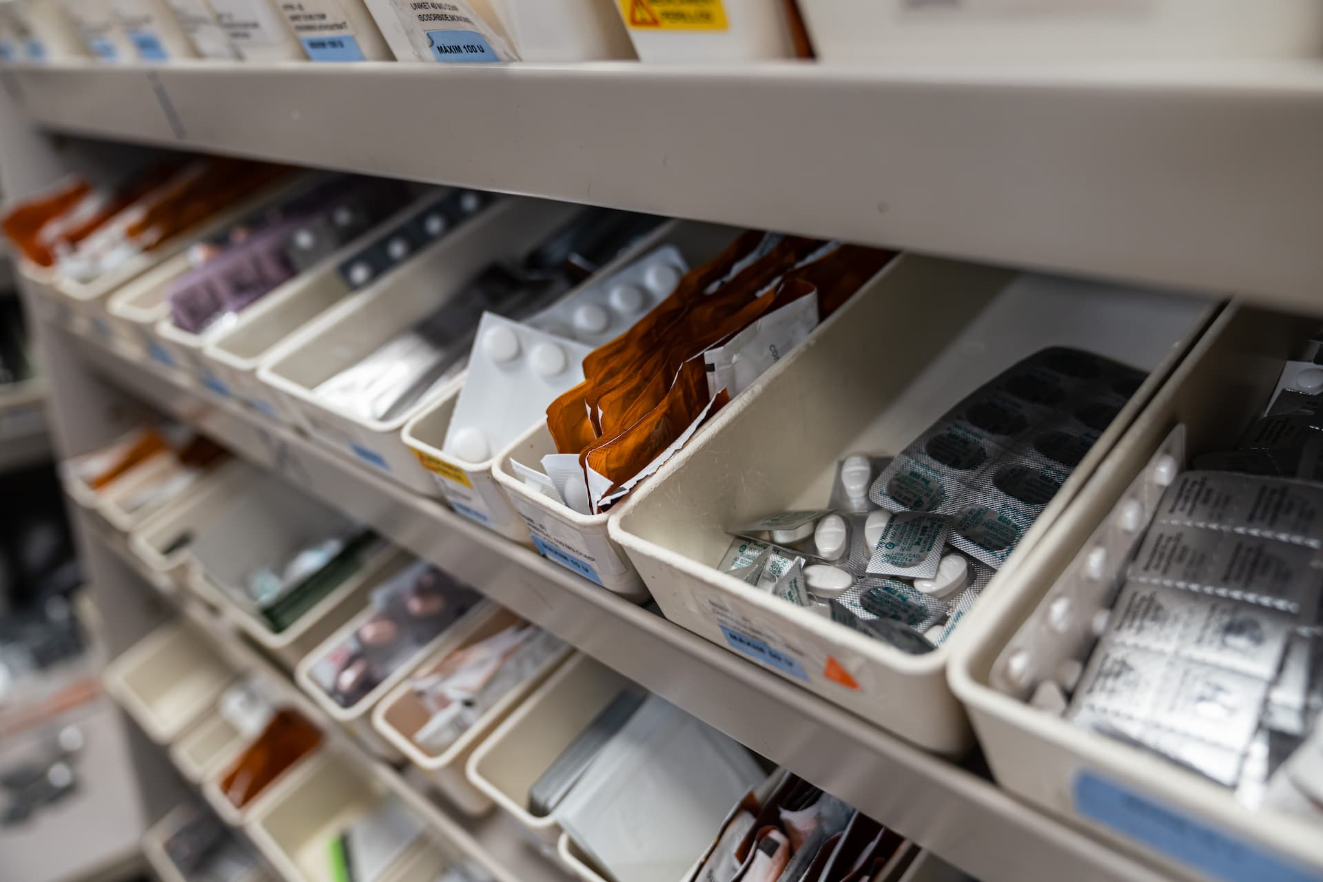 Research Support – ScienHub